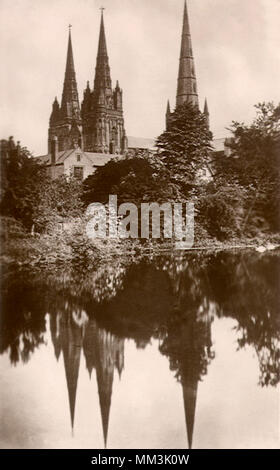 Lichfield Cathedral from Minster Pool, Lichfield city, Staffordshire ...