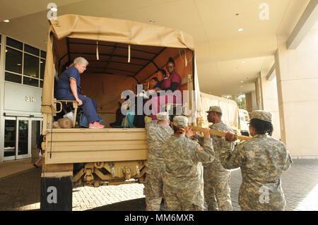 Soldiers of Headquarters and Headquarters Company, 218th Maneuver ...