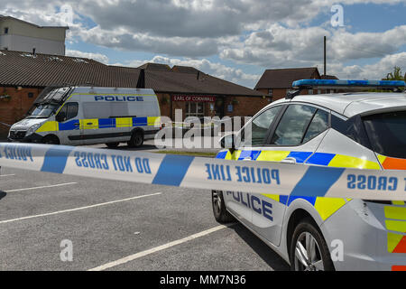 Slough, United Kingdom. 10th May 2018. A murder investigation has been ...