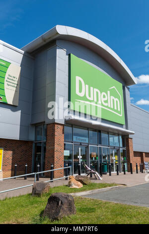 Dunelm Mill store, Retail Park, Peterborough Stock Photo - Alamy