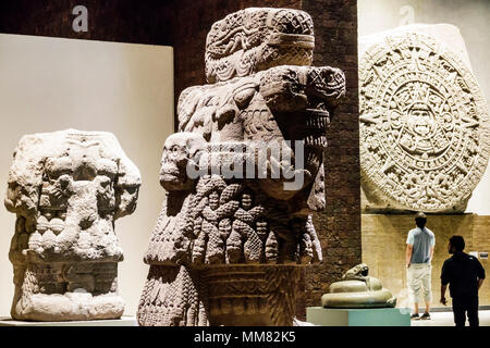 Coatlicue, Museo Nacional de Antropología e Historia, Mëxico Stock ...