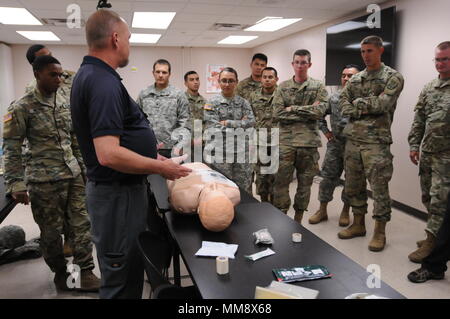 Fort Bliss, Texas- An instructor at the Medical Simulation Training ...