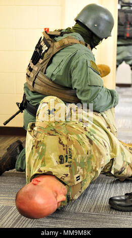 FORT SHAFTER, Hawaii- Members of the Special Reaction Team (SRT), 39th ...