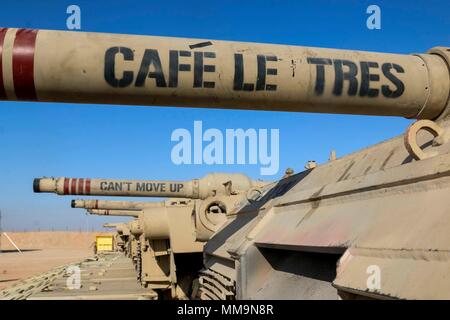 Egyptian Army M1A1 Abrams battle tanks take positions on a simulated ...