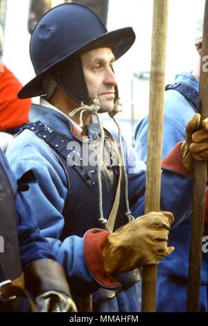 English Civil War Royalist Pikeman Stock Photo - Alamy