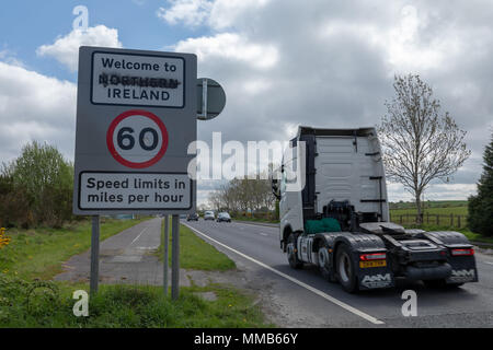Ireland border crossing - Derry and Donegal Stock Photo - Alamy
