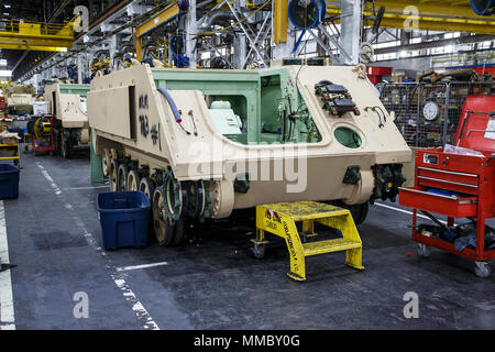 Two M113A3/MBT Main Battle Tanks are undergoing overhaul at Anniston ...