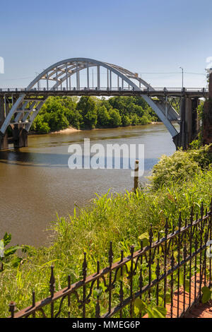 Selma Alabama, Edmund Pettus Bridge site of three historic 1965 marches ...