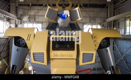 Gunma, Japan. 11th May, 2018. Sakakibara Kikai's engineer Masaaki ...