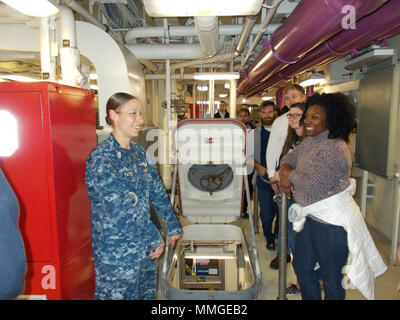 NORFOLK, Va. (Oct. 25, 2017) – Members of the NAVSUP Weapon Systems ...