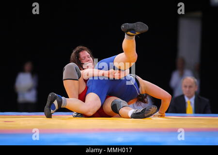 Maja Erlandsen vs Chloe Spiteri compete at the Women's Greco Roman ...