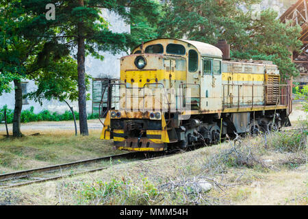 Front view of Soviet shunting diesel locomotive TEM2. Built in 1973 ...