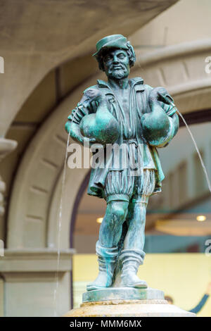 Old bronze goose fountain in old city, Lucerne, Switzerland Stock Photo ...