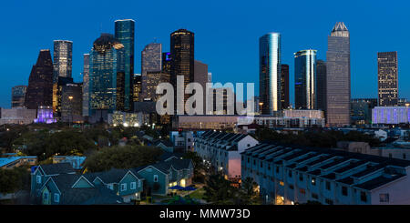 MARCH 7, 2018 , HOUSTON, TEXAS - High rise buildings in Houston ...