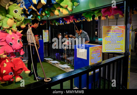 Carnival games at Aeon Mall, Phnom Pehn, Cambodia Stock Photo - Alamy