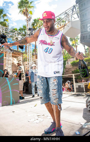LAS VEGAS, NV - May 2: Flo Rida and Justin Bieber pictured as Justin ...