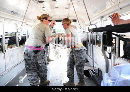 En route patient staging system (ERPSS) team member, U.S. Air Force Maj ...