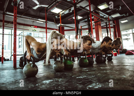 Functional training class working out Stock Photo - Alamy