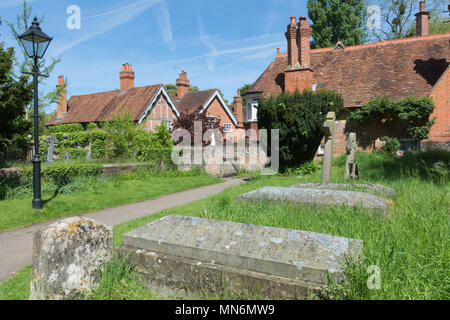 St Thomas Church Goring Oxfordshire UK Stock Photo - Alamy