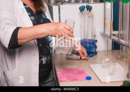 Lab assistant testing water quality Stock Photo - Alamy