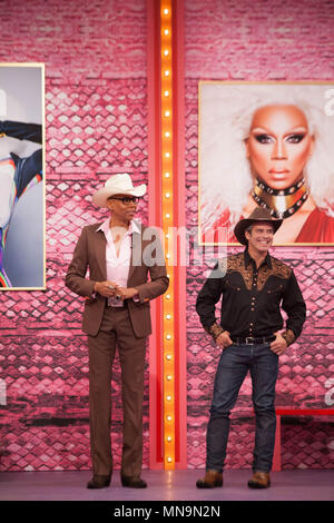 RUPAUL'S DRAG RACE, (from left): contestants Rebecca Glasscock, Akashia ...