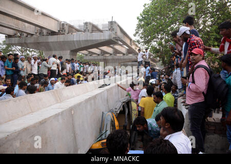 An under-construction flyover collapsed in a congested Kolkata ...