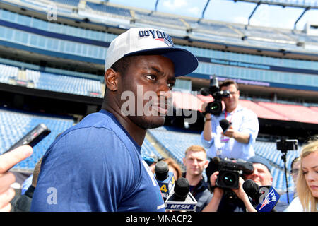 New England Patriots linebacker Christian Elliss (53) prior to an NFL ...