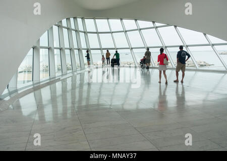 Windhover Hall in the Milwaukee Art Museum Stock Photo - Alamy