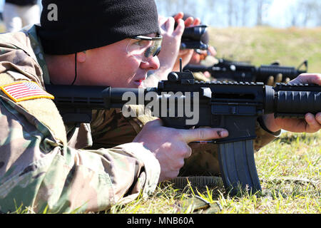 U.S. Soldiers and Civilians assigned to the 509th Strategic Signal ...