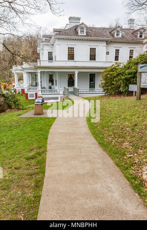 Moses Cone Mansion, Moses Cone Memorial Park, Blue Ridge Parkway ...