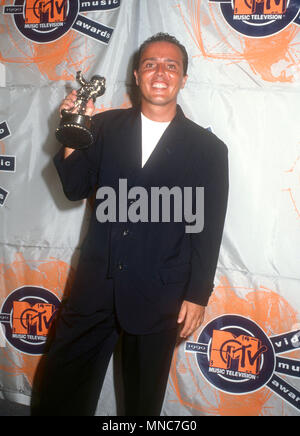 Curt Smith at the 1990 MTV Video Music Awards. Credit: Ralph Dominguez ...