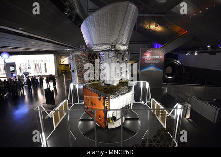 A six-metre tall engineering model of the BepiColombo spacecraft is ...