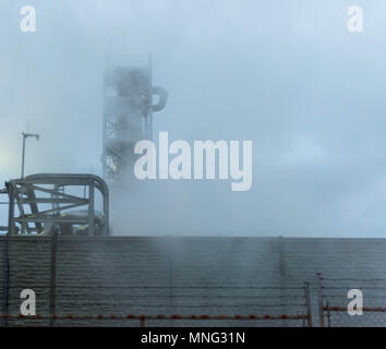 The industrial side of Hamilton at night Stock Photo - Alamy