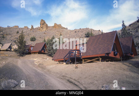 RAJNEESHPURAM, OREGON, USA - New housing for Rajneeshees, followers of ...
