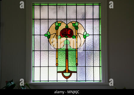 Leadlight glass motifs in a 1913 Art Nouveau Queenslander house ...