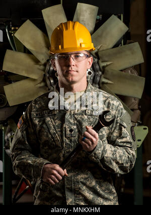 Soldiers of the 346th Military Police Company, 530th Military Police ...