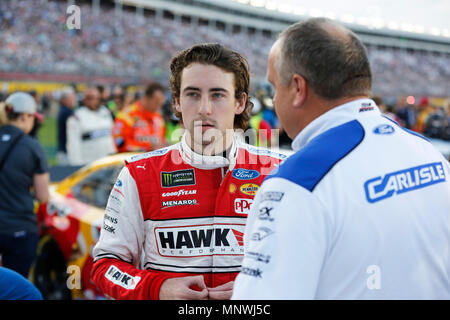 Jeremy Bullins, crew chief for Ryan Blaney (21), during practice for ...