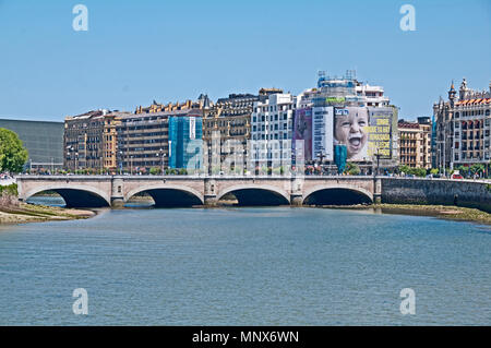 San Sebastian, Maria Cristina Bridge over Rio Urea River, Top Statue ...