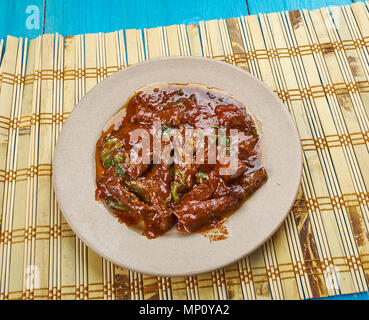 Pichu Potta Kozhi - Shredded Chicken Fry, Indian food Stock Photo - Alamy