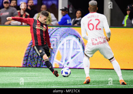Atlanta United defender Greg Garza (4) during the MLS soccer game ...