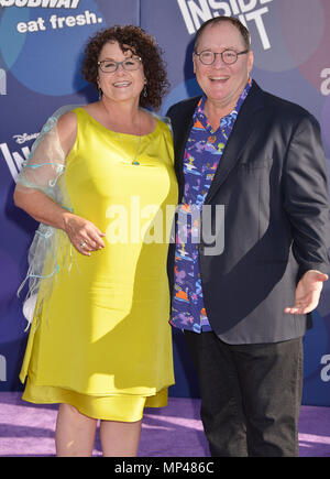 John Lasseter and wife Nancy and family John Lasseter honoured with a ...