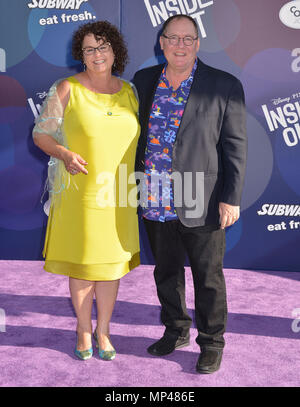 John Lasseter and wife Nancy and family John Lasseter honoured with a ...