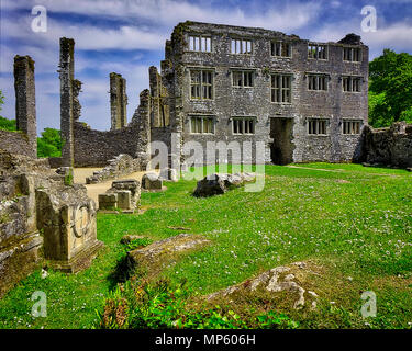 Berry Pomeroy Castle, a Tudor mansion within the walls of an earlier ...