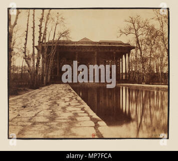 Ispahan, palais des Quarante colonnes Chihil Sotun Stock Photo - Alamy