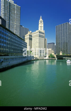 1988 HISTORICAL THE LOOP CHICAGO ILLINOIS USA Stock Photo - Alamy