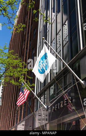 Pfizer World Headquarters, 235 E 42nd St, New York, NY. exterior of a ...
