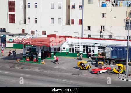 Gas station in Havana Cuba Stock Photo - Alamy