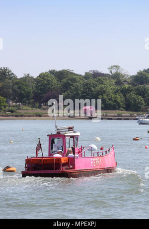 HAMBLE - WARSASH FERRY Stock Photo - Alamy