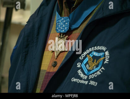 Retired Marine Corps. Col. Barney Barnum, a Medal of Honor recipient ...