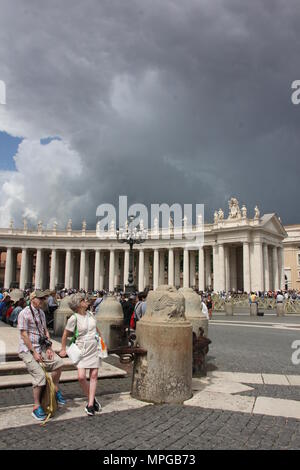 Vatican City, Vatican. 23rd May, 2018. Storm clouds over Saint Peters ...